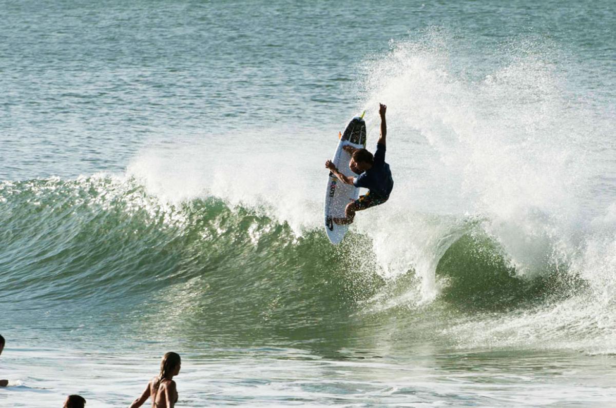 Stab Magazine | Julian Wilson, Noosa, Sunshine Coast