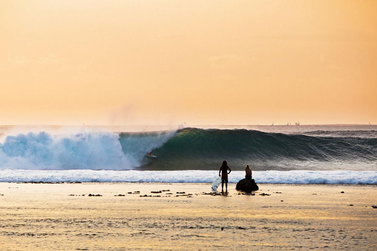 Stab Magazine | Kalani Chapman, one fine evening at Desert Point, Indo
