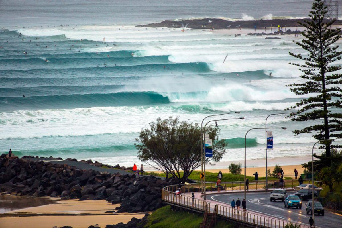 Stab Magazine | Snapper Rocks is the designer bank