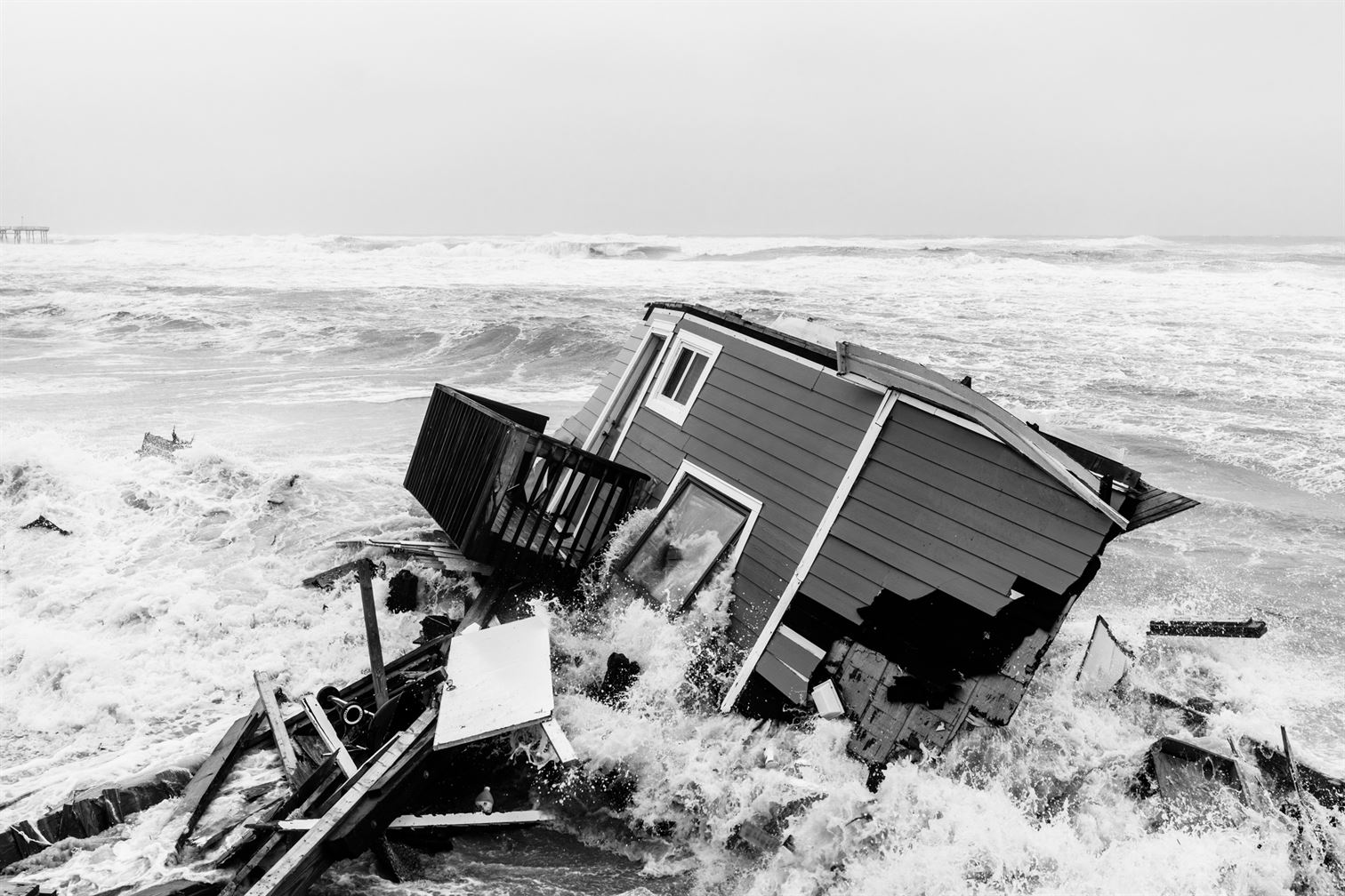 Two Houses Fall Into Ocean At Adored Outer Banks Surf Break - Stab Mag