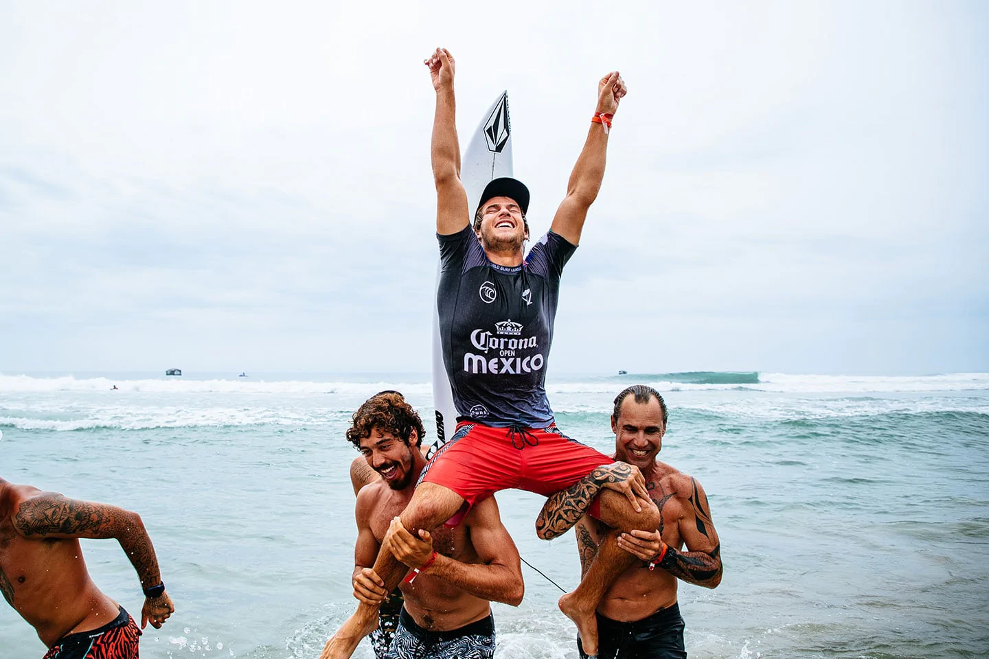 Leandro Dora: Pro Surfer, Businessman, Punk Rock Festival Organizer ...