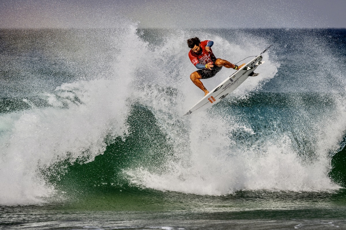 Ian Gouveia Wins CS Event On Tatiana Weston-Webb's Board, As Signed By ...